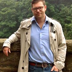 Kit Kowol – The Conversation