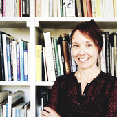 The value of a banana: understanding absurd and ephemeral artwork