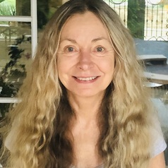 Susanne Sternthal – The Conversation