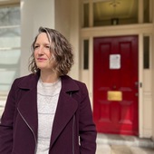 Love Island’s Tasha is the show’s first deaf contestant – here’s what ...