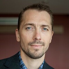 Valeriy Ivanov – The Conversation