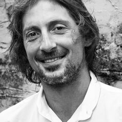 Xosé P. Boán – The Conversation