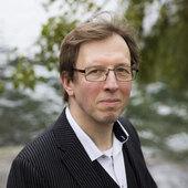 Pourquoi Simenon, le créateur de Maigret, reste un auteur indémodable