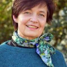 Lesley Robertson – The Conversation