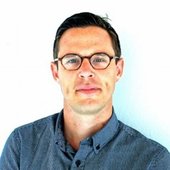 When Greenpeace hires journalists, it’s a double-edged sword