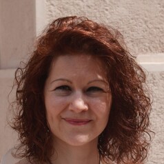 Ruxandra Pavelchievici – The Conversation