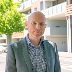 Chris Ludlow – The Conversation