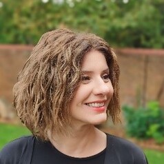 Anastasia Vayona – The Conversation