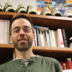 Lou Manza – The Conversation