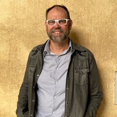 Murray Lee – The Conversation