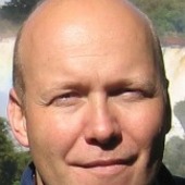 How the human brain can register information without conscious attention