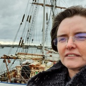 Friday essay: who was Jeanne Barret, the first woman to circumnavigate ...
