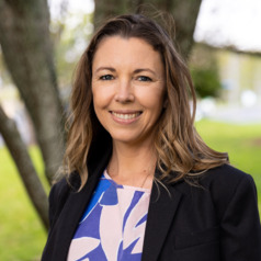 Melody Smith – The Conversation