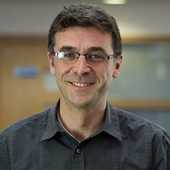 Spending two hours a week in nature is linked to better health and well ...