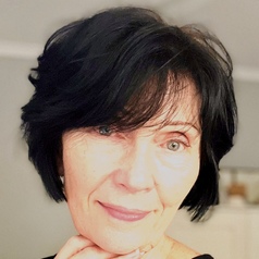 Vicki Lowik – The Conversation